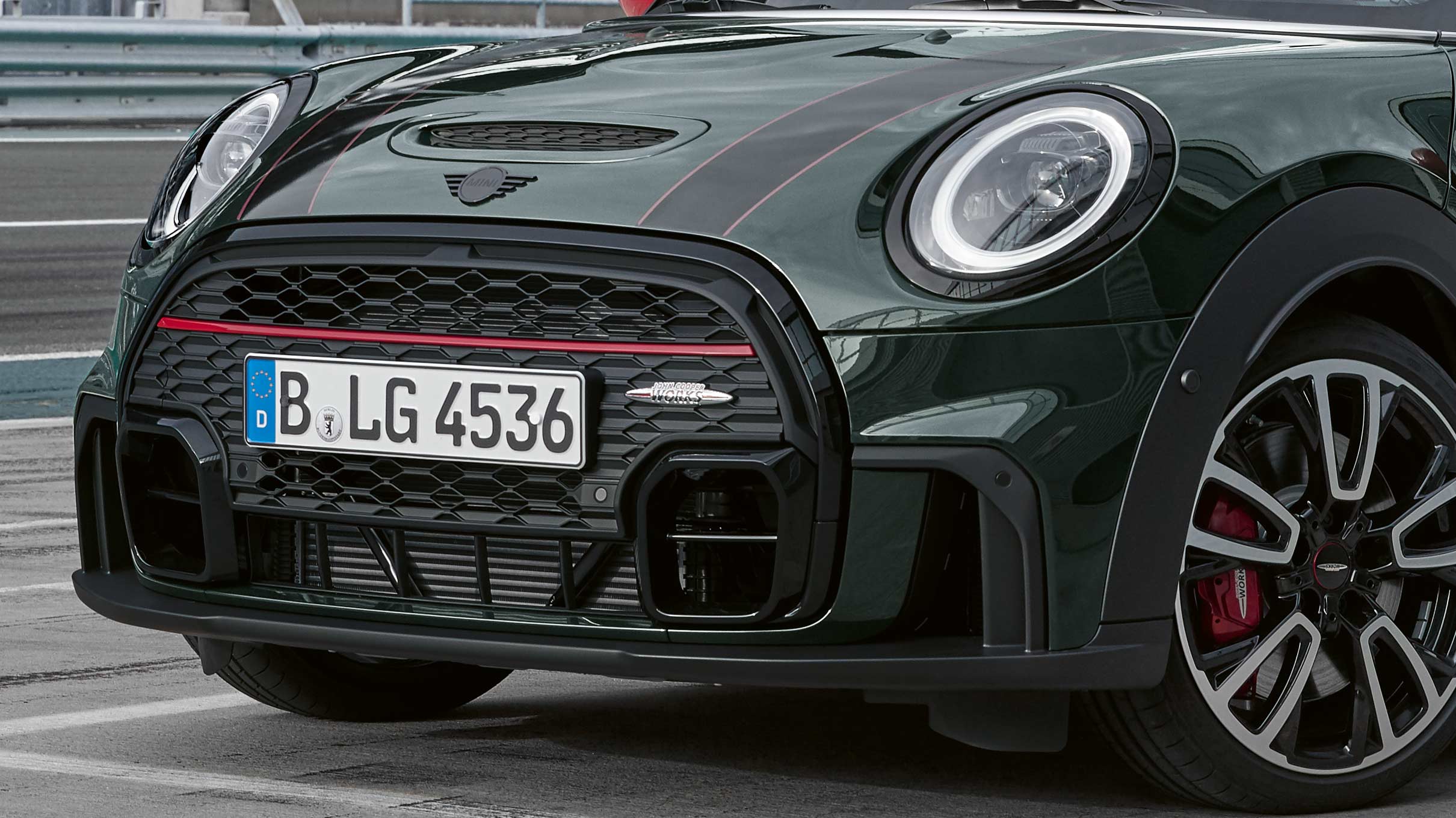 MINI John Cooper Works, máxima potencia | MINI ES
